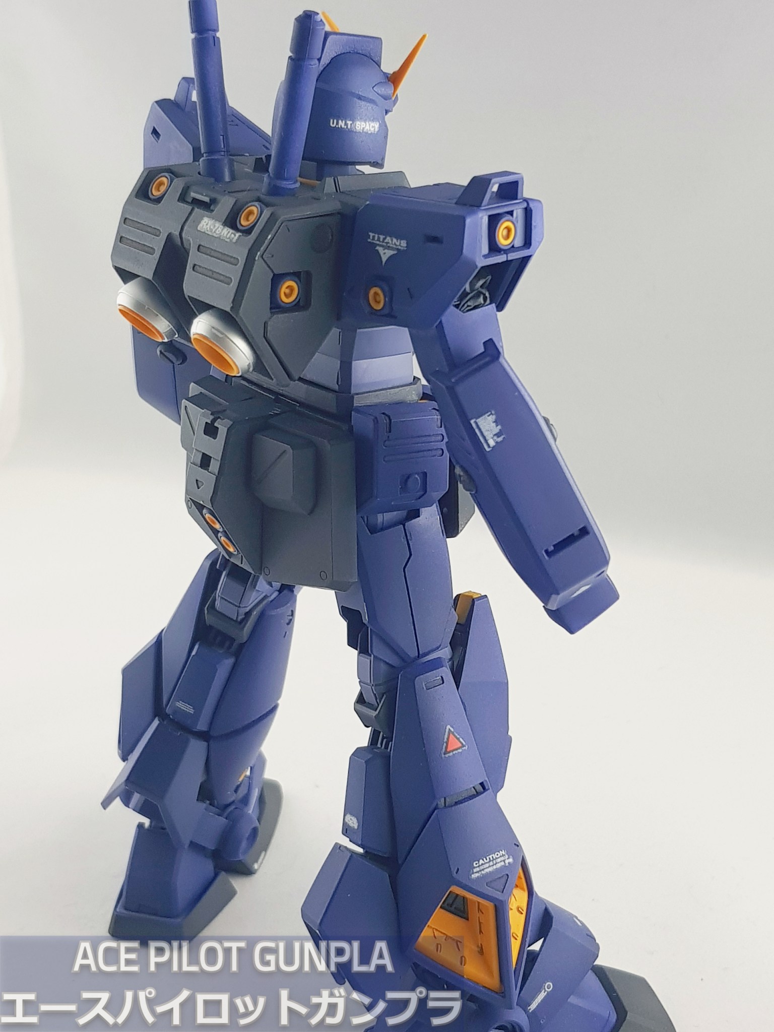 ALEX GUNDAM TITANS VERSION